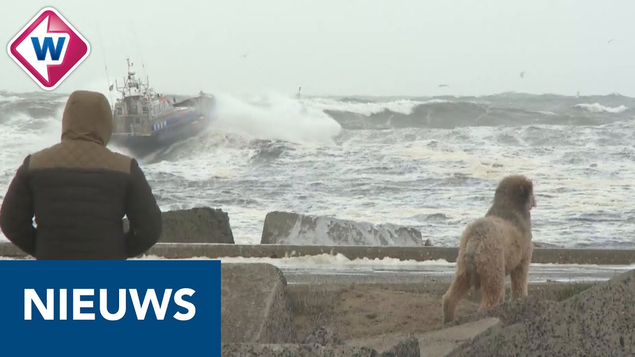 Spectaculaire beelden van de storm op Scheveningen - OMROEP WEST - YouTube