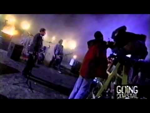 The Spitfires - Going Coastal - MuchMusic 2003 - YouTube