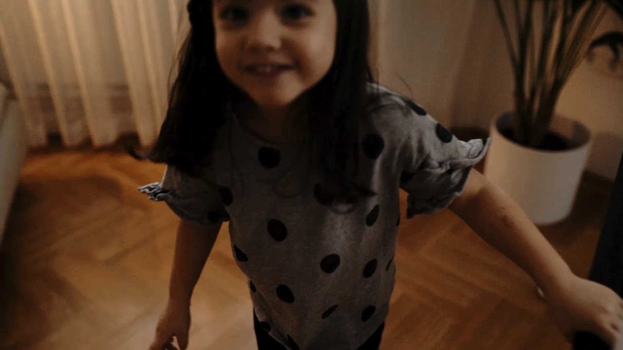 ADAMO Infant Swing video - YouTube