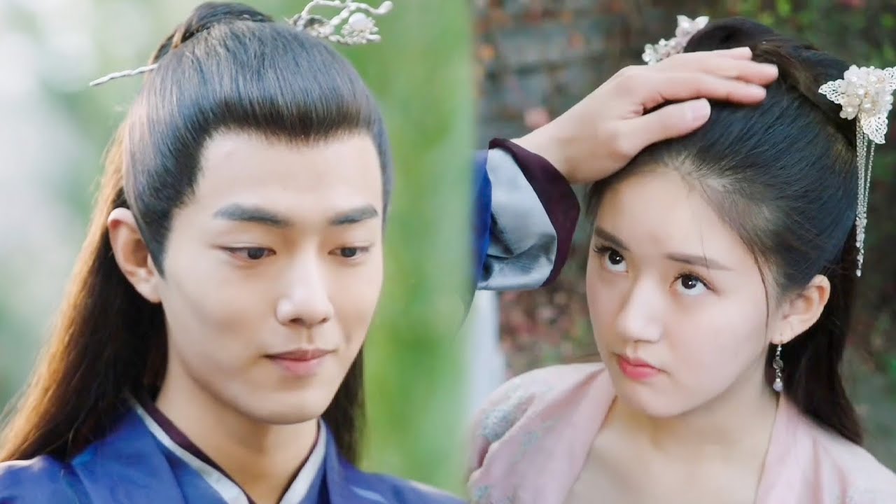 Xiao Zhan's gentle head touching scene, his eyes are full of pampering💕 ...