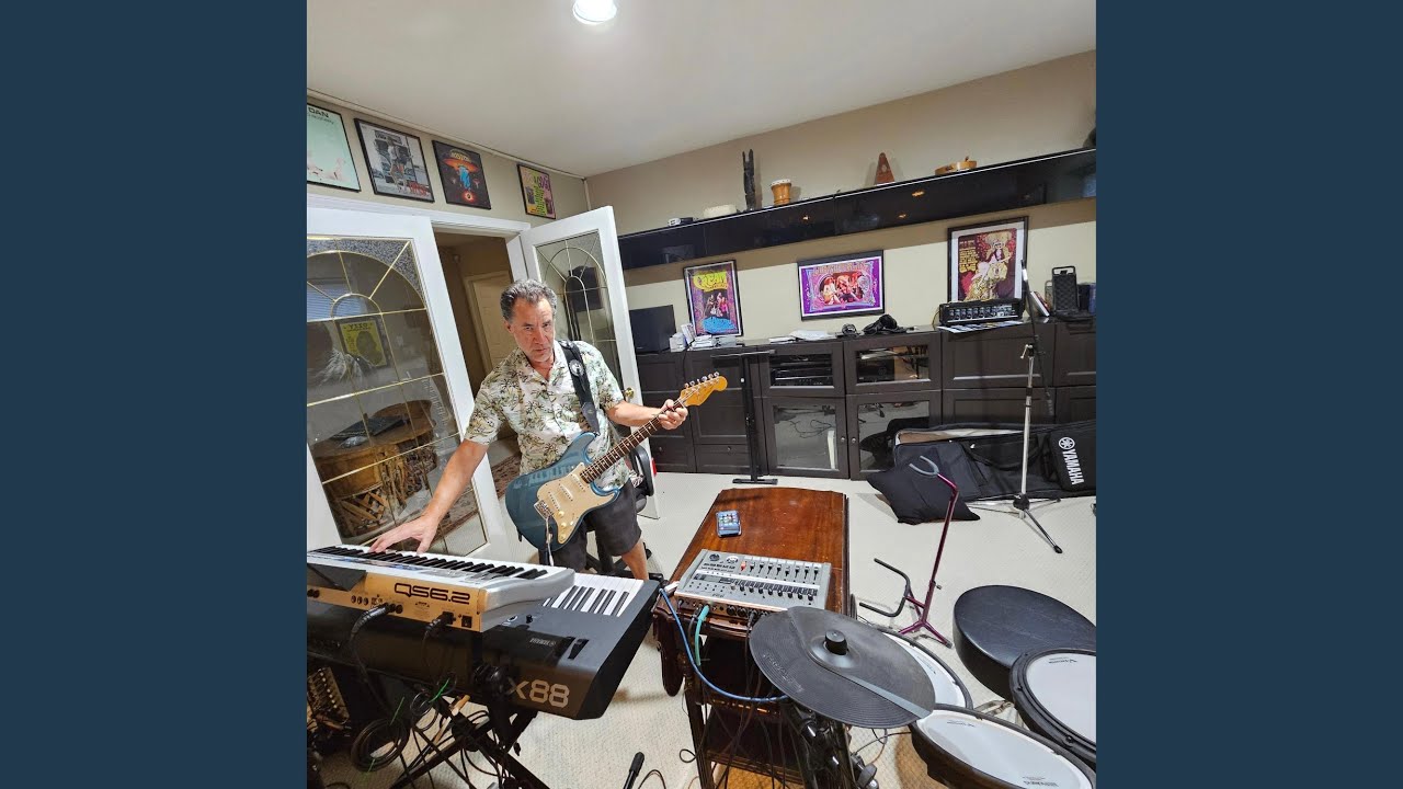 Beautiful Sophie (feat. Stephanie Fan) - YouTube