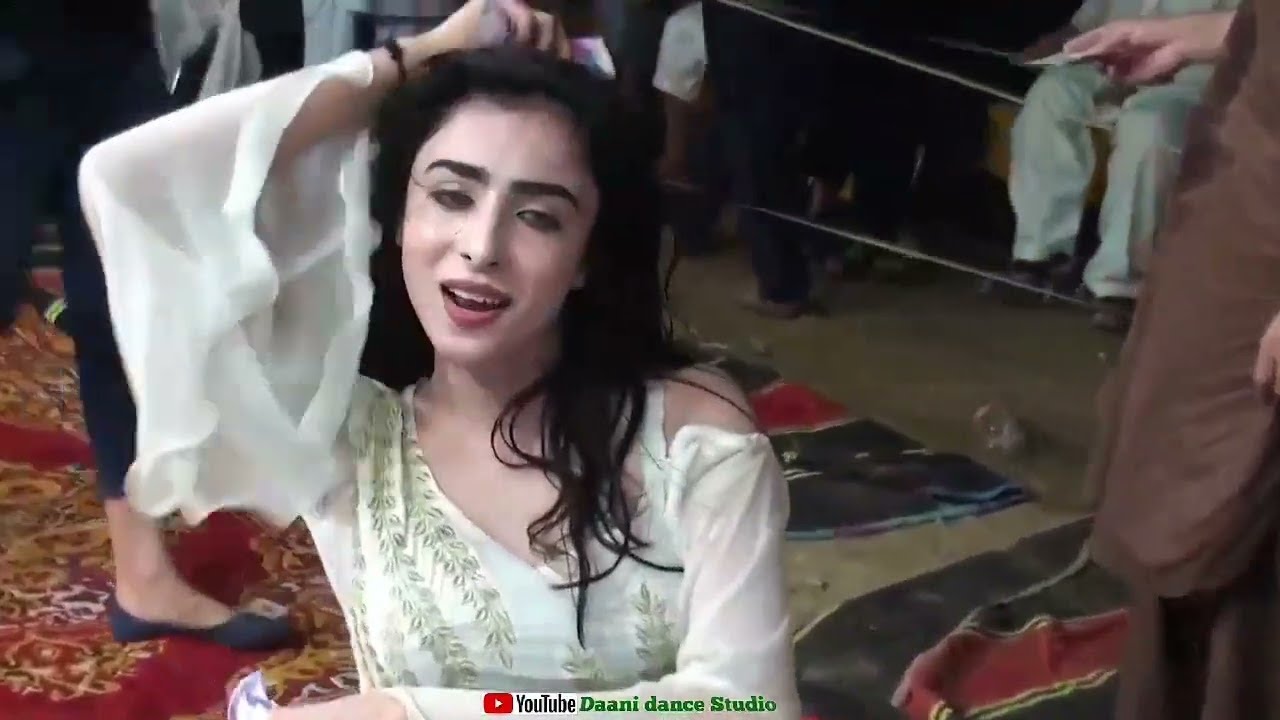 Mehak Khan dance |Mehak Khan peshawar| Peshawar Dance Group - YouTube