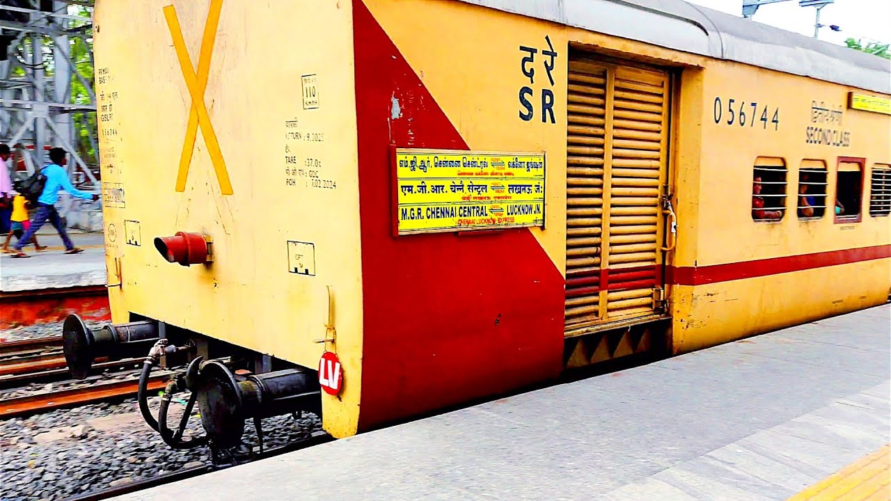 16093 MGR Chennai Central Lucknow Jn Express Train Arrival Departure ...