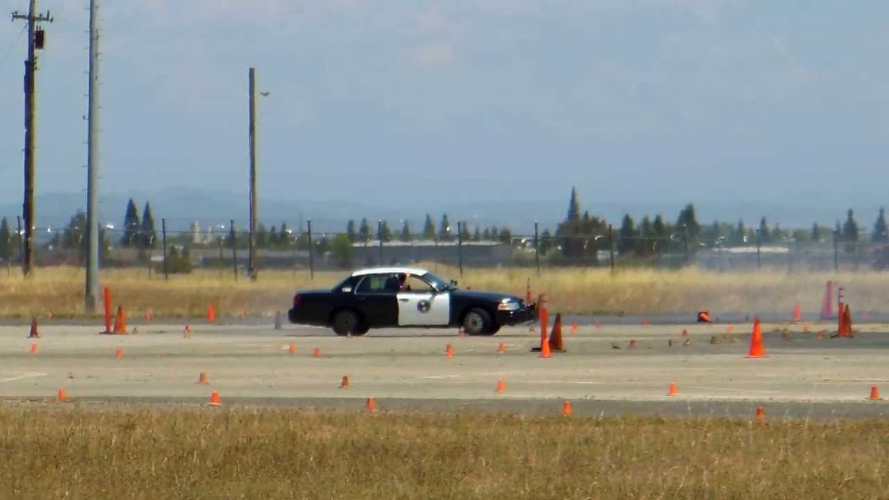 Pursuit course at EVOC Training. - YouTube