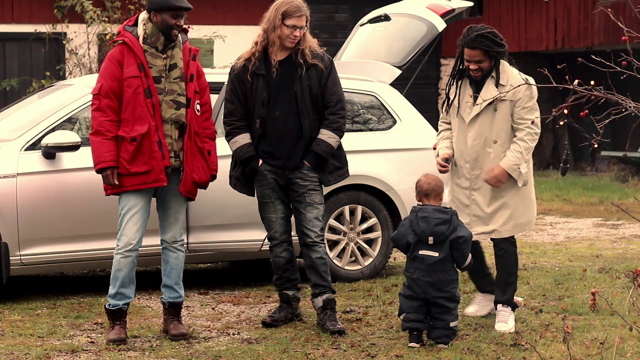 TURN ON YOUR LIGHTS (music videoclip HD) - YouTube