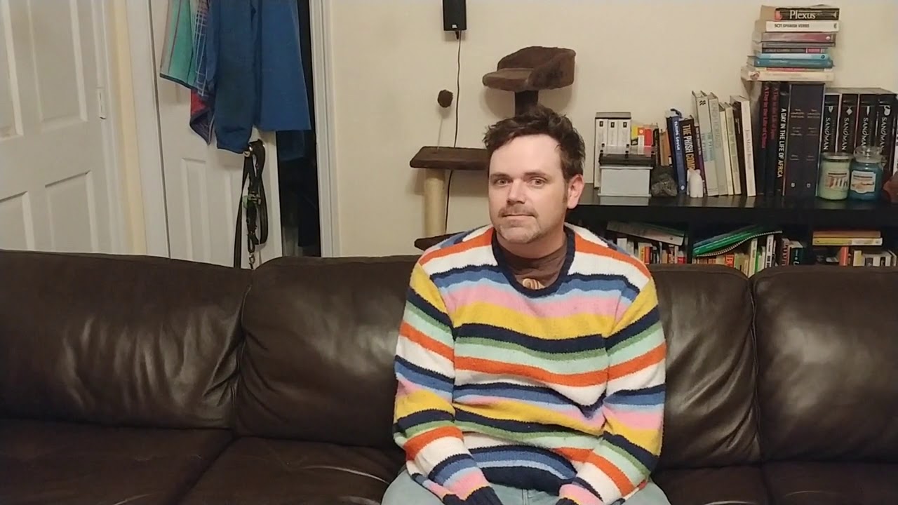 Couch Tour - YouTube