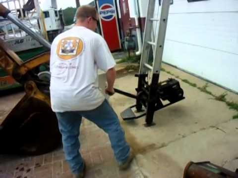 TRANZSPORTER LH400 PLATFORM ROOFING HOIST LADDERVATOR - YouTube
