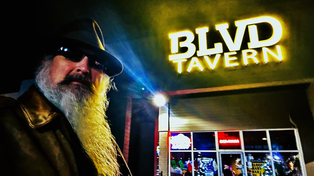 Met "Tim Mahoney 12/30/2023 @ The BLVD/ West St Paul, Minnesota - YouTube