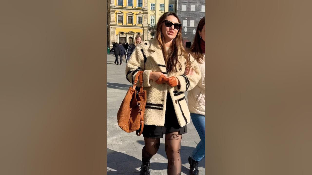 Львів ранок центр дівчата площа Ринок львівплощаринок Youtube