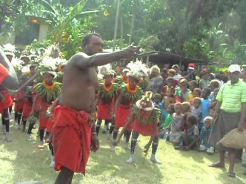 Tolai boys from karavia - YouTube
