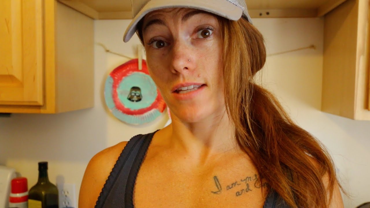 Bodybuilding Mom - YouTube