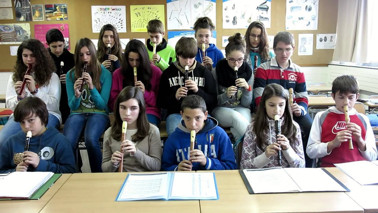 Jingle Bells 2C - YouTube