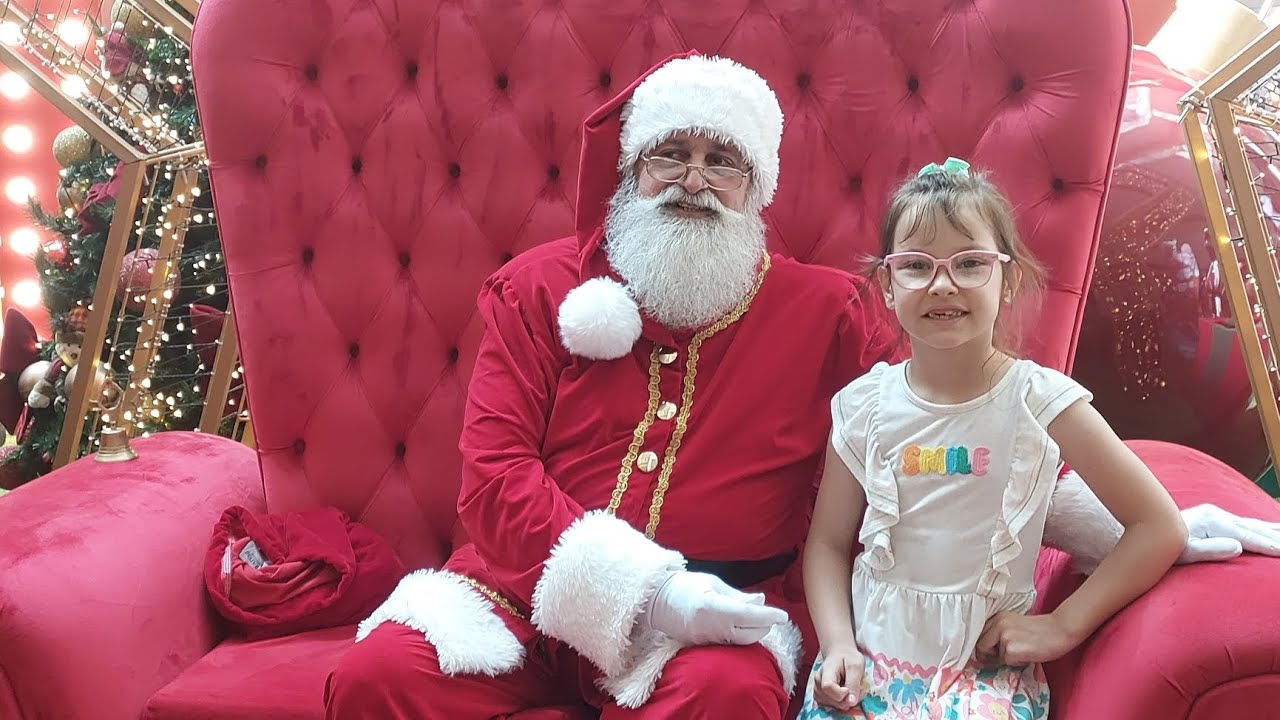 Visitando o Papai Noel no shopping iguatemi - YouTube