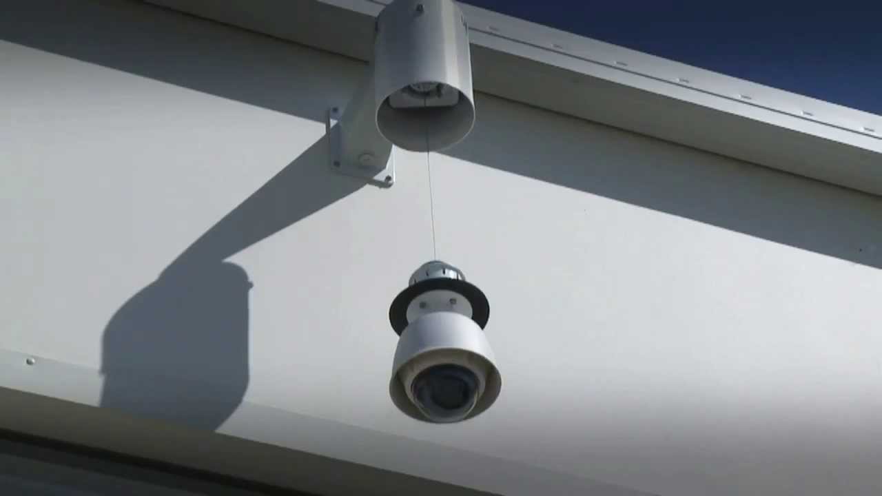 REELTECH Remote Controlled CCTV lift - YouTube