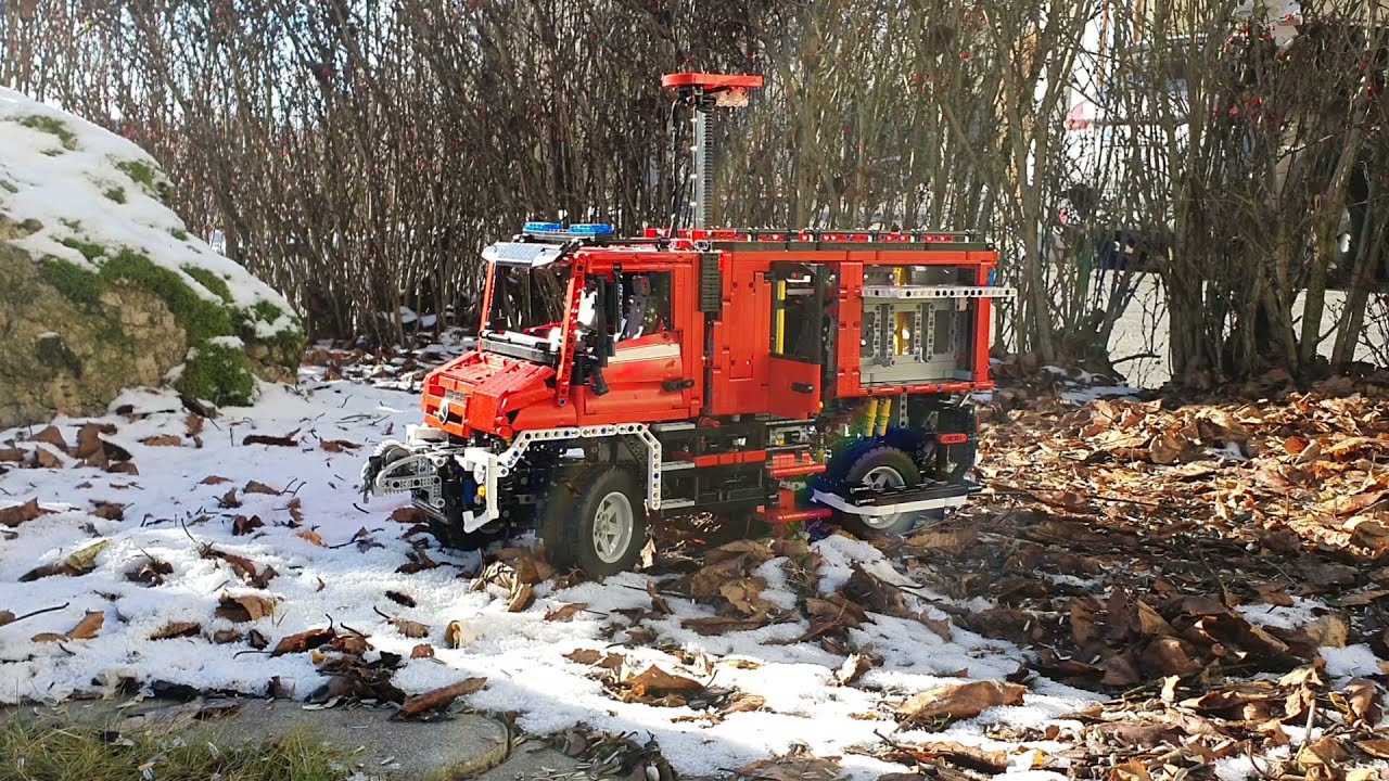 Lego Technic Unimog U218 Fire Engine - YouTube