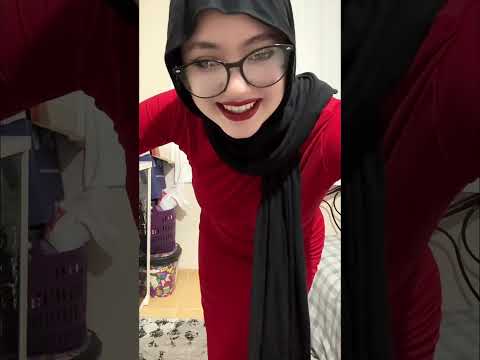 Bücür | Türbanlı Daracık Elbisesiyle (Bigo Live Türk)