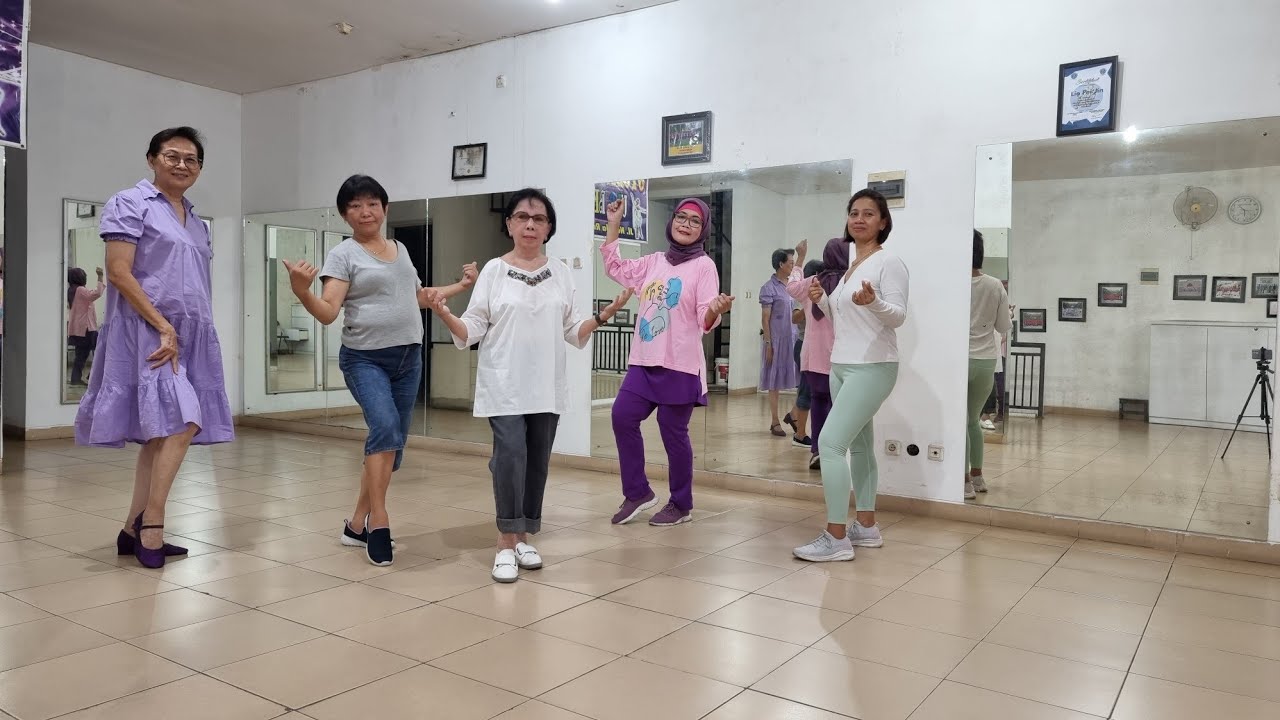 Stand By Me Line Dance (Choreo Raymond Sarlemijn &Roy Verdonk) - YouTube