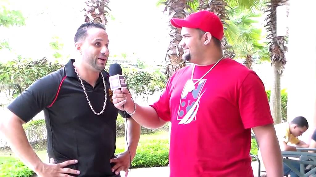 Entrevista a Carlos "Chicano" Cotto durante el pesaje para su debut ...