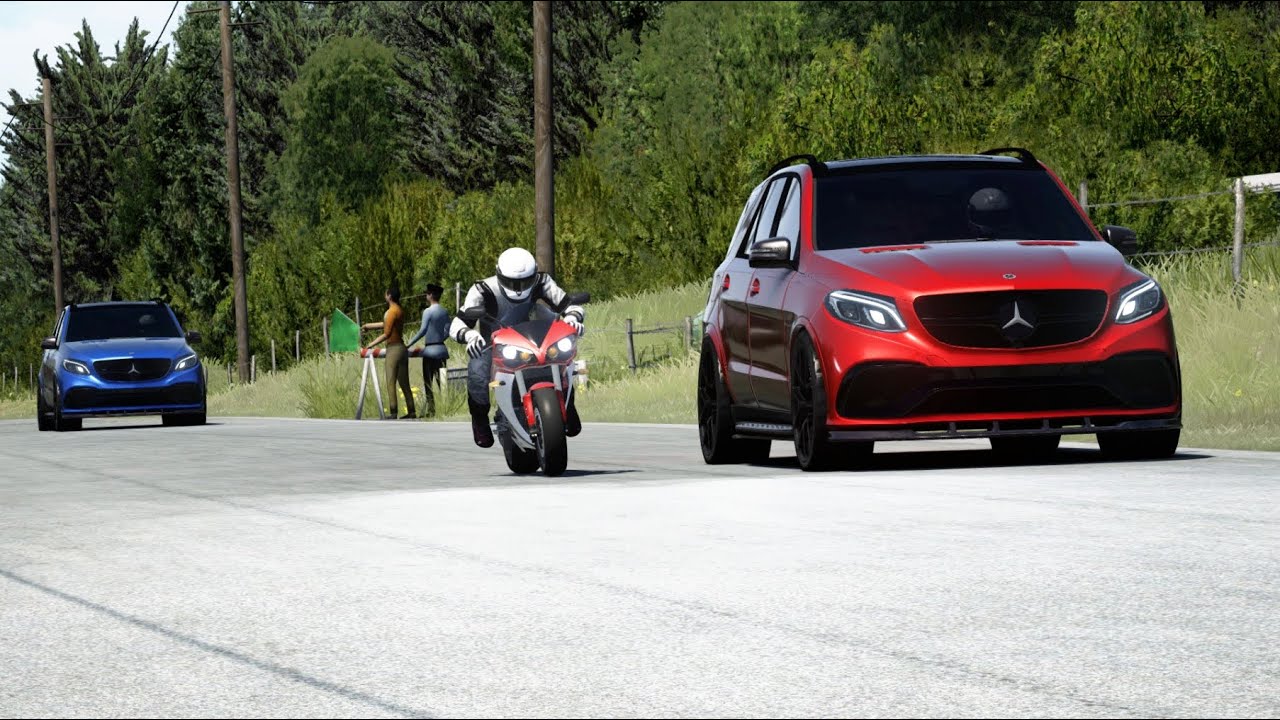 Yamaha YZF R1 vs Mercedes-Benz AMG GLE3s 2016 at Old SPA - YouTube