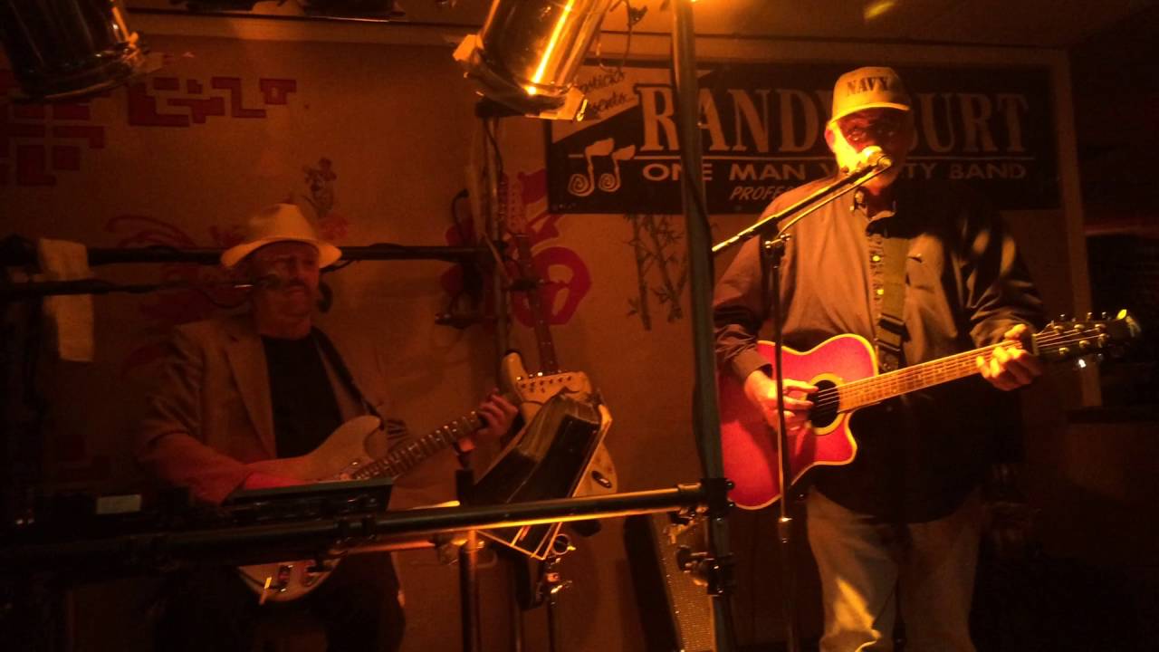 Ring Of Fire with Les Vaughn and Randy Burt at Chopstiz in Vanc. WA ...