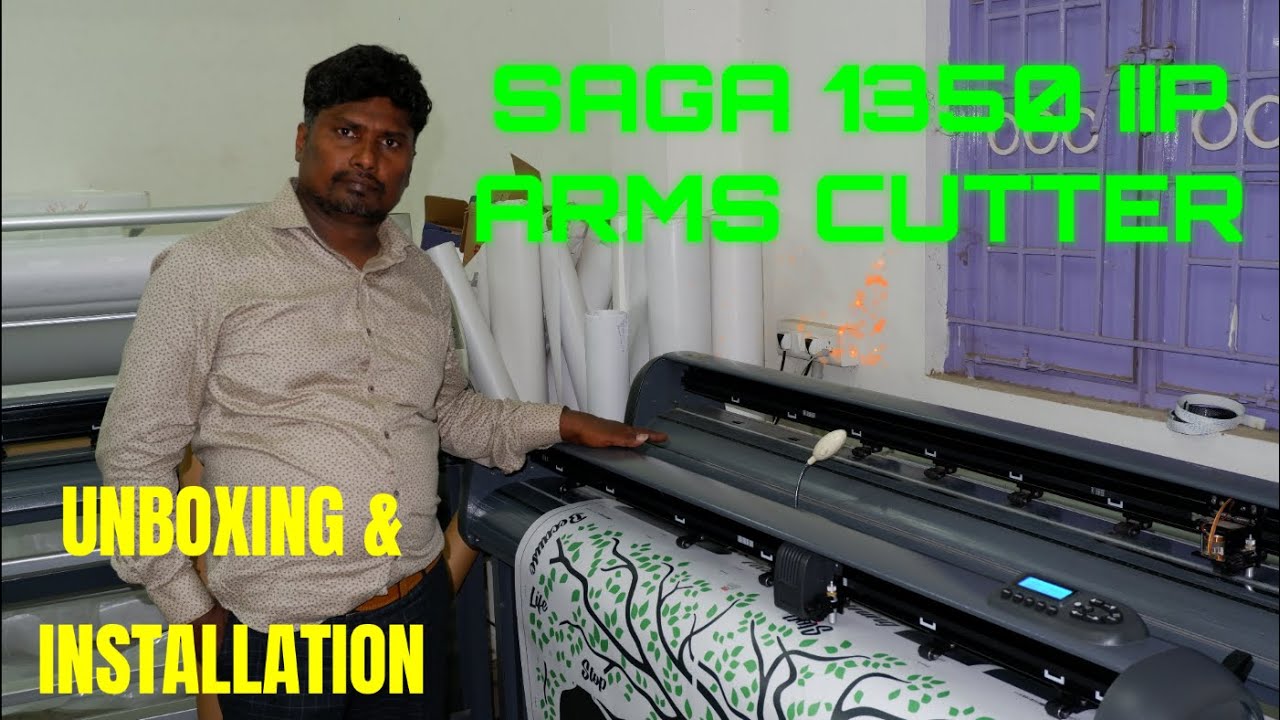 Saga 1350 IIP Contour Cutting Plotter. Wall Paper Sticker Cutting ...
