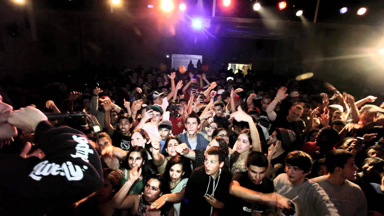 Logic Performing Last Show Before VMG Tour - YouTube