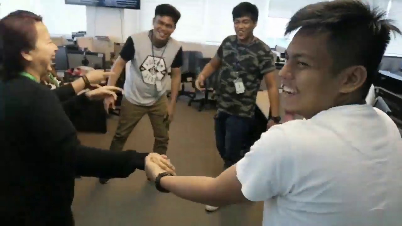 TEAM BUILDING ACTIVITIES - Jump in, jump out - YouTube