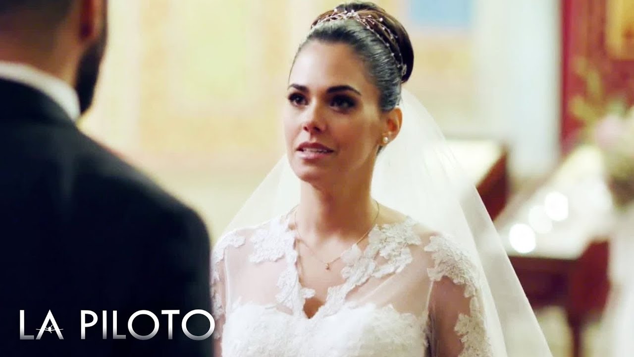 La Piloto 2 | Yolanda es plantada en su boda por Dave y decide ...
