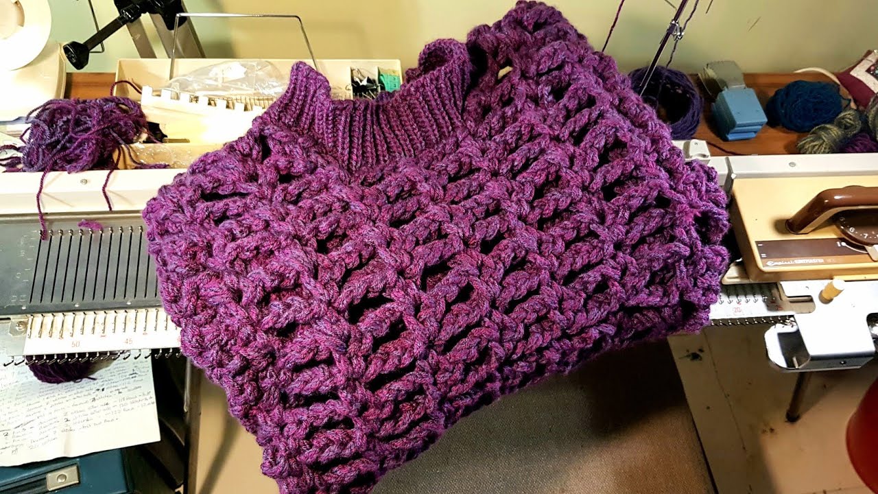 Creating Yarn on a knitmaster Mod 150 - YouTube