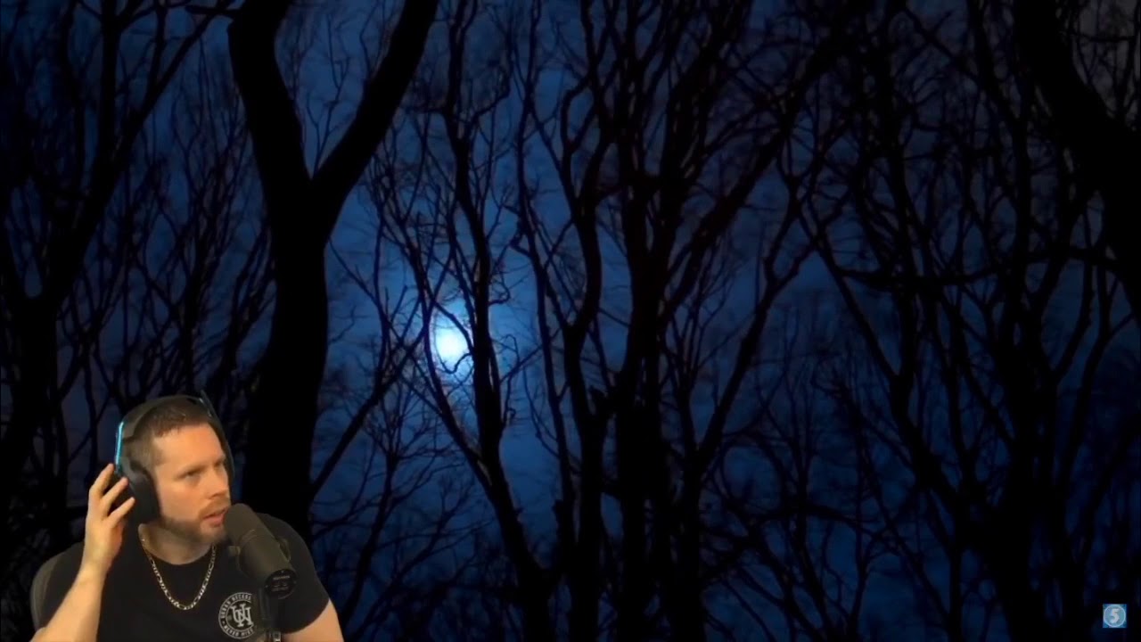 Troydan Gets Jump-scared😂💀 - YouTube