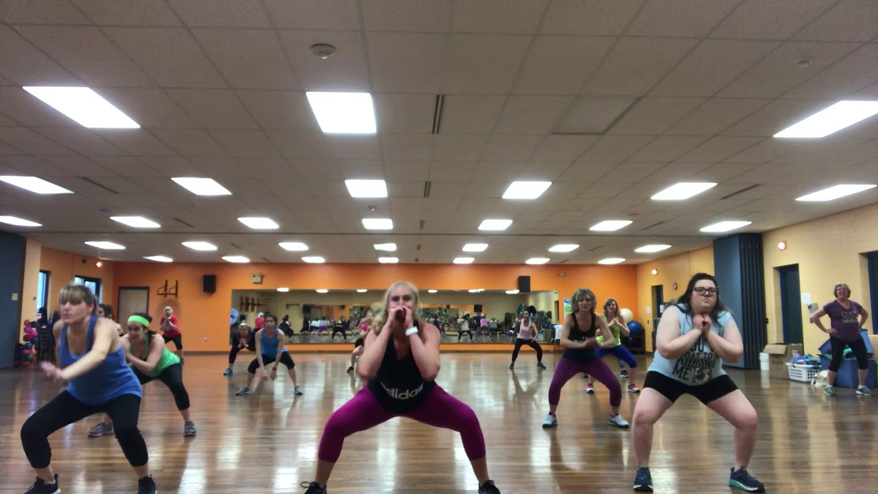 Squat// Princess Nauwisa// Dance Fitness - YouTube