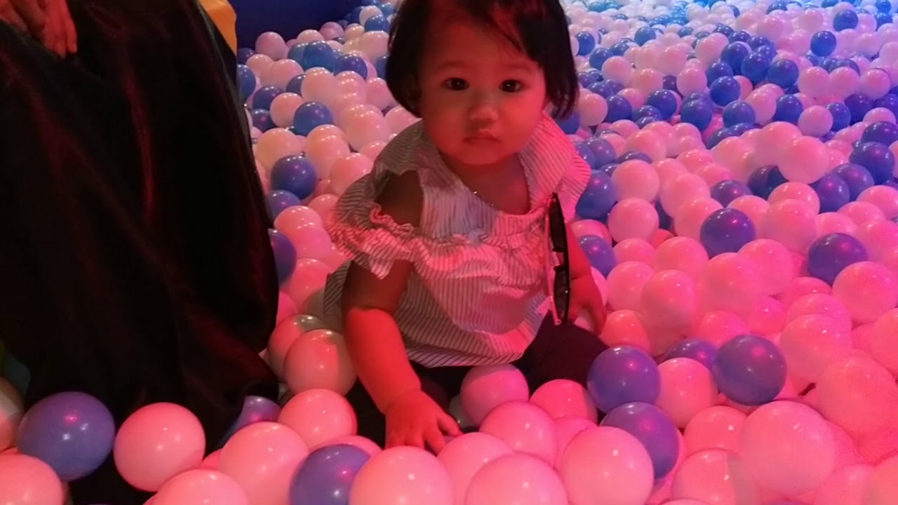 Fanpekka aeon tebrau indoor playground #fanpeka #havefun - YouTube