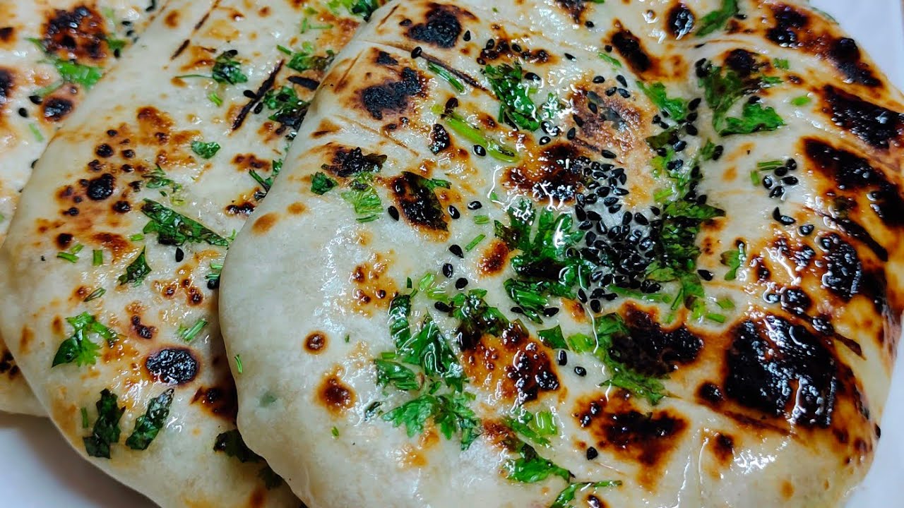PANEER KULCHA RECIPE@FLAVOUR WITH MANJU - YouTube