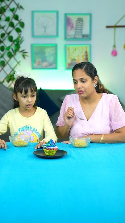 Maggi Aur Cupcake 😂 | Maa vs Beti - Part 82 | Shruti Shorts | #comedyshorts #comedy #maa - YouTube