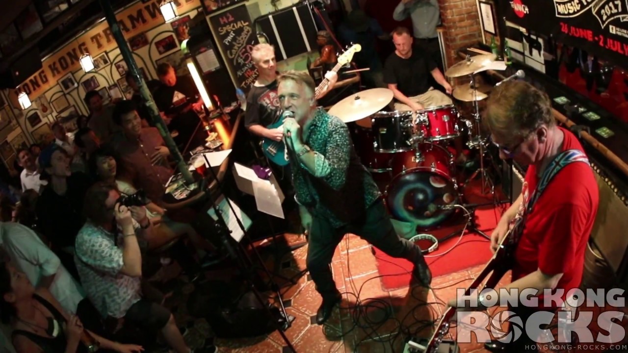 Mr. Happy: I Bet You Look Good On The Dance Floor (Arctic Monkeys ...