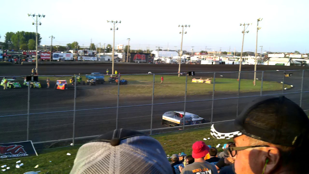 Clay Money Modified Heat Race 2019 - YouTube