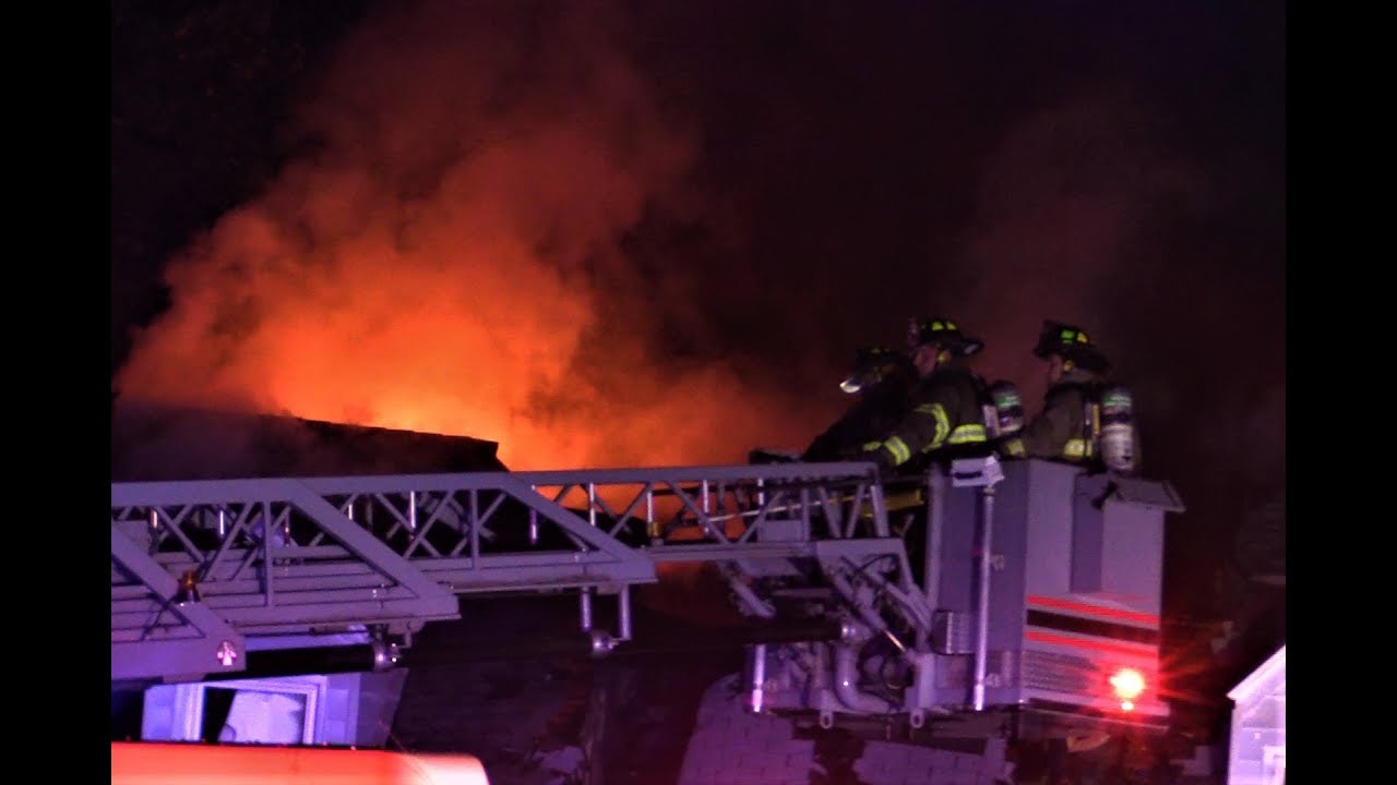 Hawthorne NJ Fire Department 3rd Alarm Fire Power Lines Arcing like ...