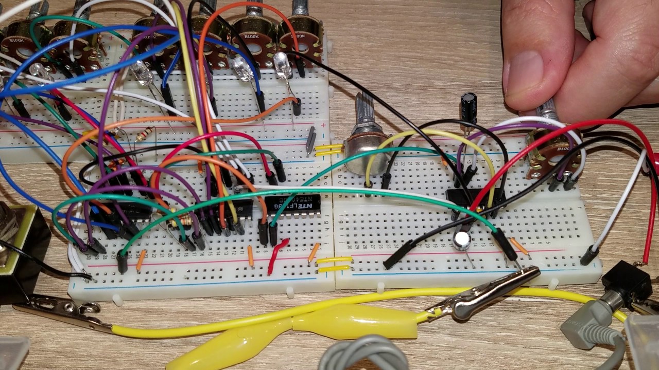 Space invaders - YouTube