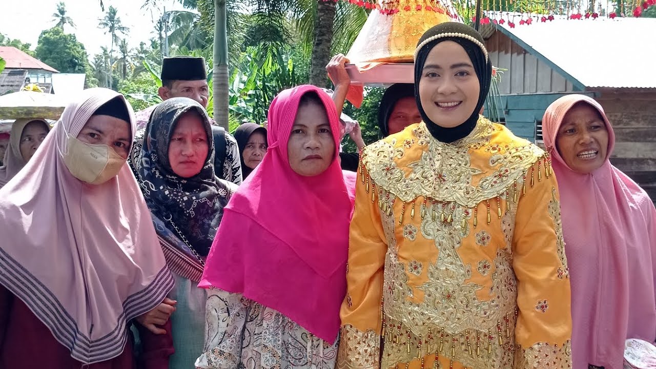 Acara Malalaulu ananda dara Baro Ravina Darwin dipulau Siumat Part II# ...