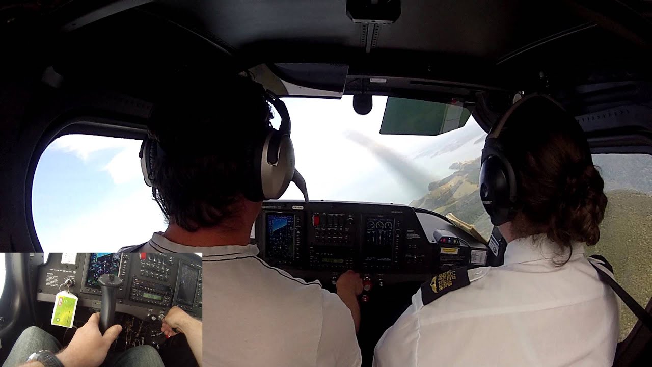 PPL 30 - Instrument Flying Unusual Attitudes - YouTube