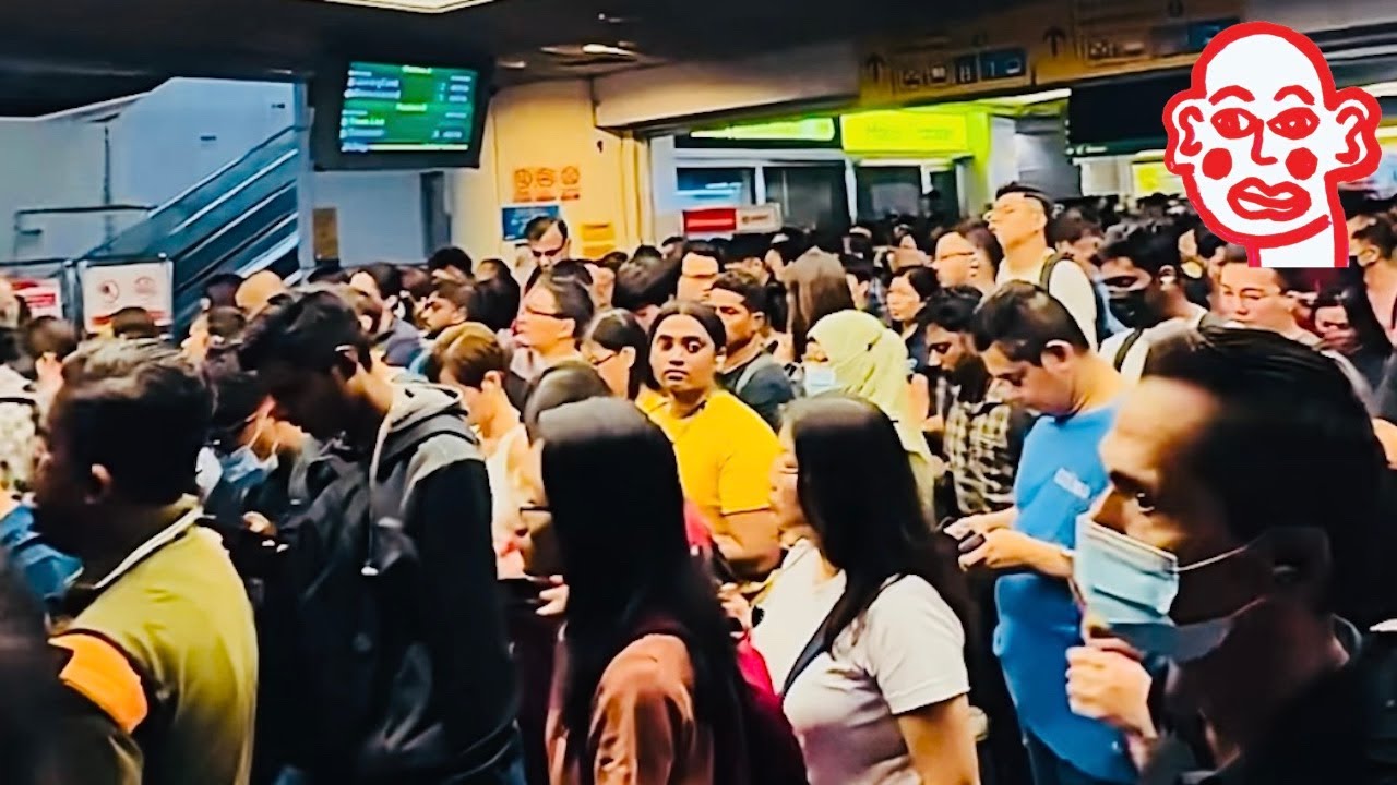 OMG😱TODAY at Boon Lay MRT Station‼️Thousands of passengers affected by ...