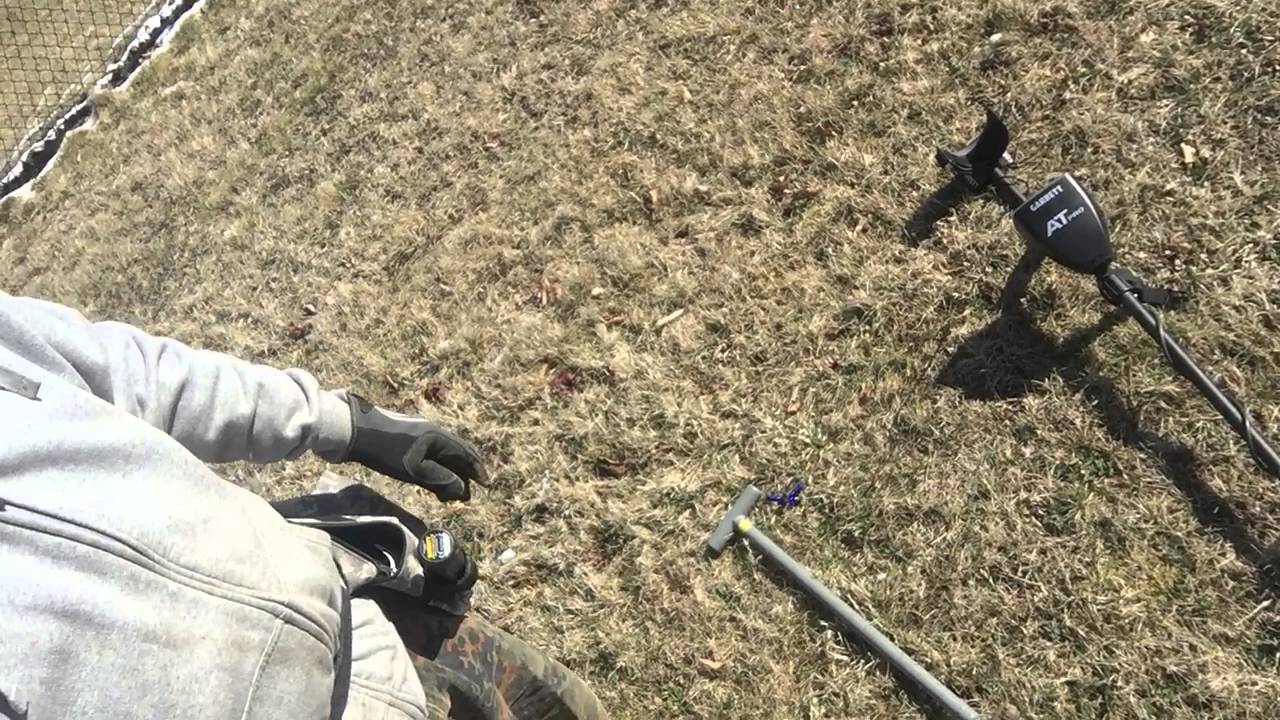 Northeast Pa Metal Detecting Garrett AT Pro Introduction - YouTube