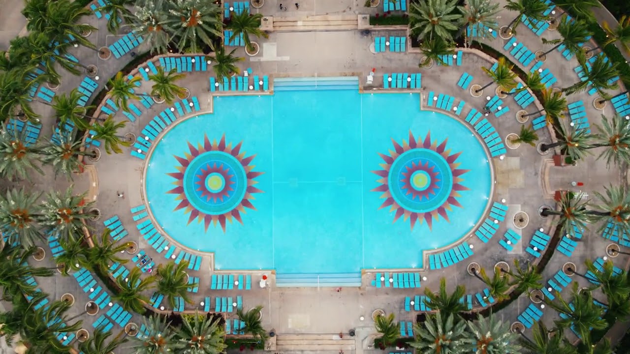 The Royal Bath - Atlantis Bahamas - YouTube