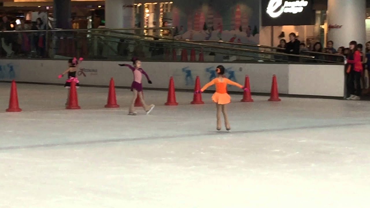 JAYNE LI/JENICE POON - ISI Glacier Open 2015 Group Event - Jump & Spin ...