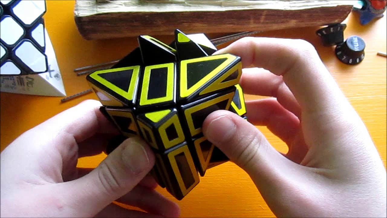 Review + Solve du GHOST CUBE !! - YouTube
