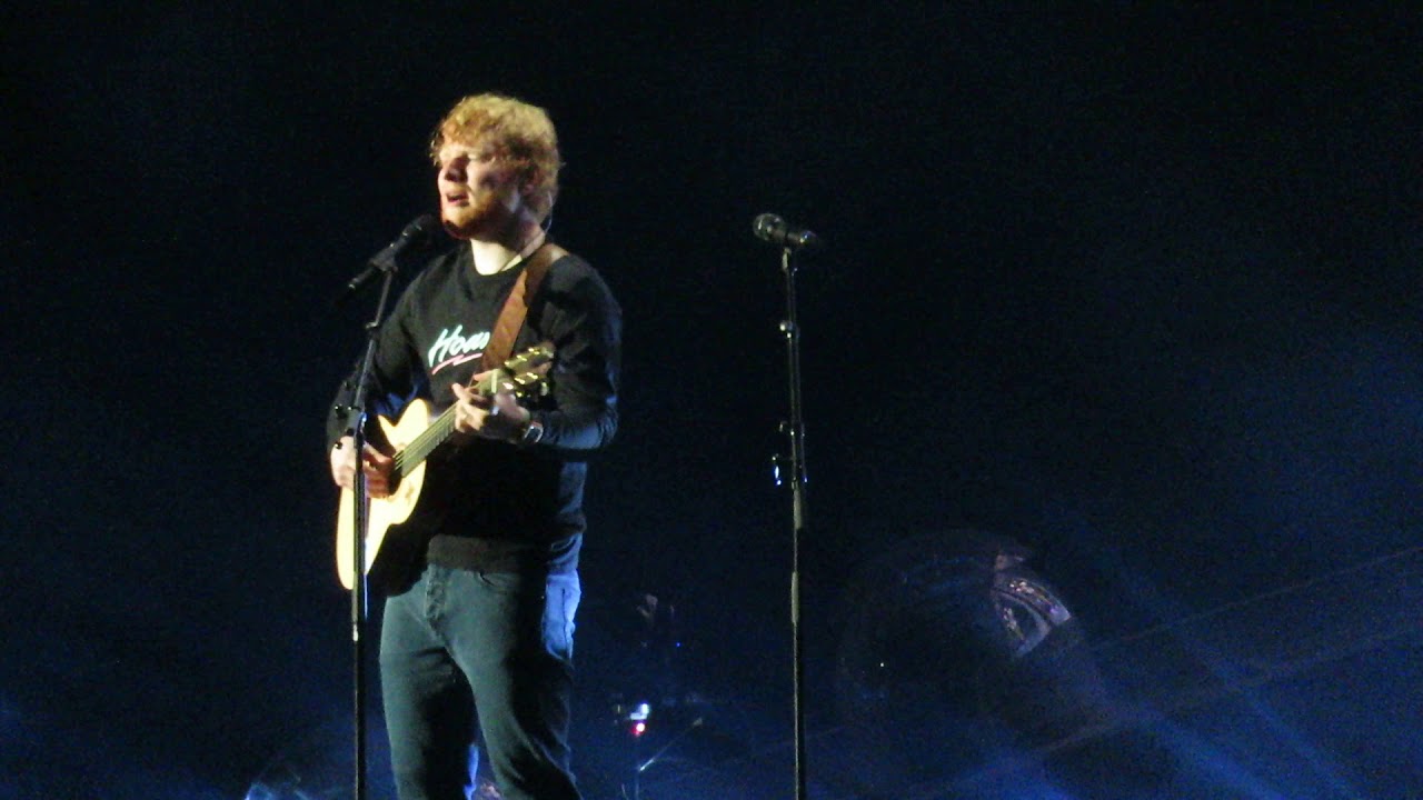 Ed Sheeran - Perfect - Philadelphia, PA (9/27/18) - YouTube