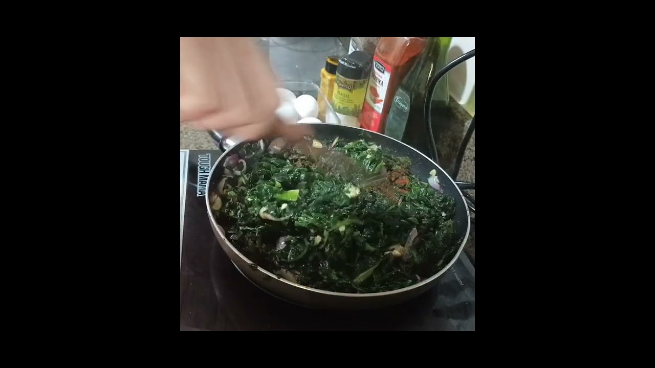 Nargesi / Spinach with Egg Recipe/ Persian Food - YouTube