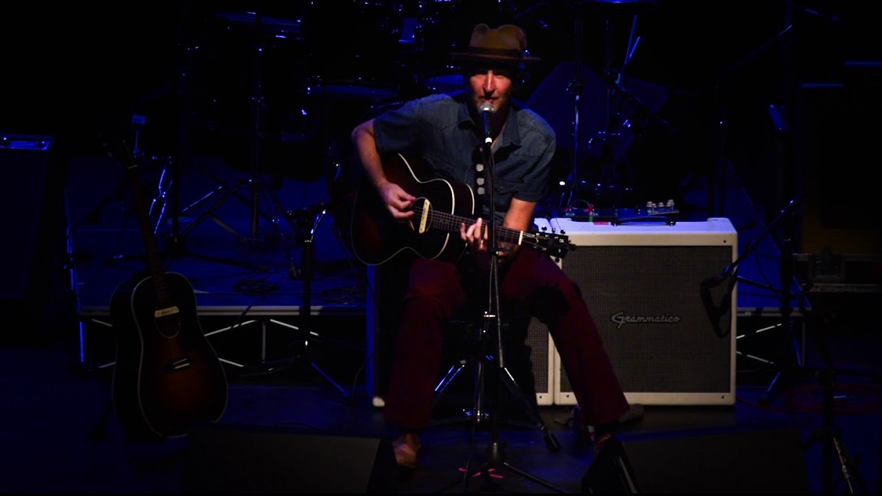 Trey Johnson Performs Original Song "Low and Behold" - YouTube