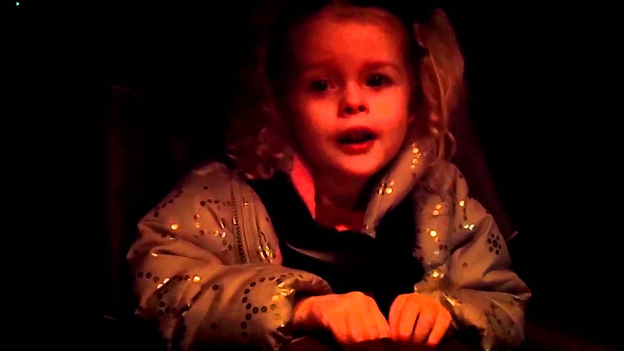 Maya singing Christmas songs - YouTube