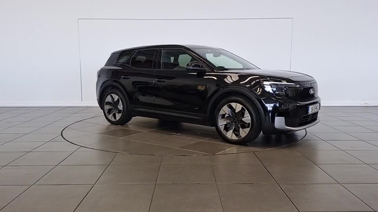 251D943 - Ford Explorer Premium 77kWh Extended Range 2 RefId: 661535 ...